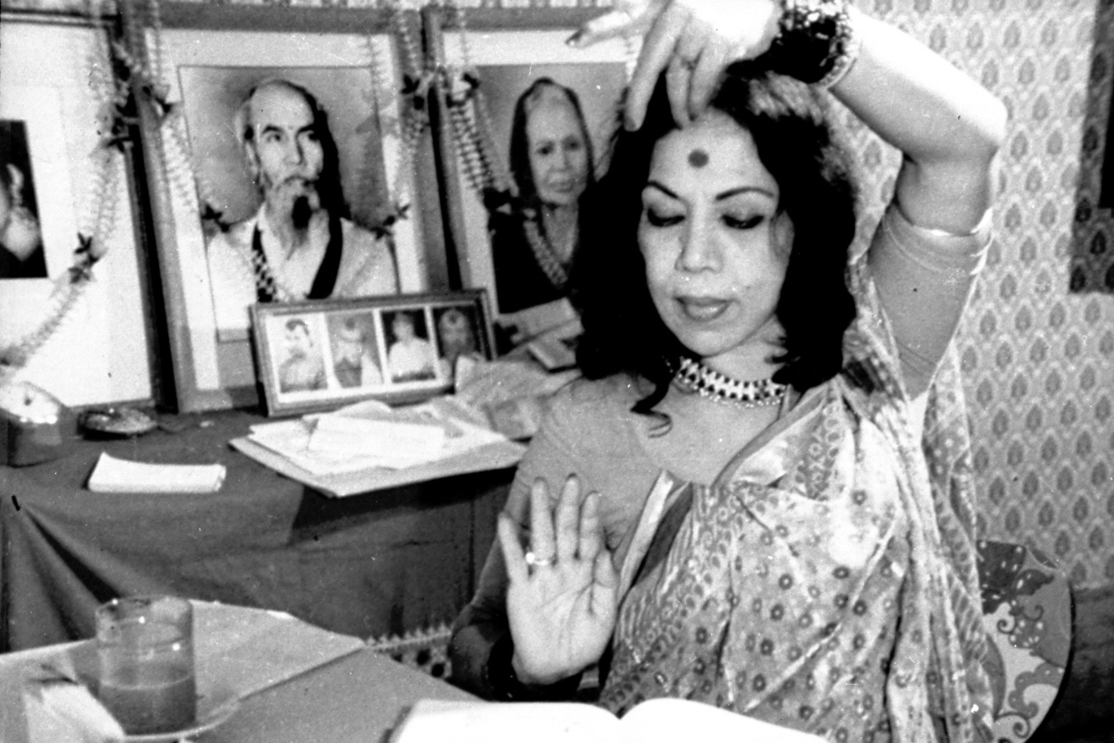 Sitara Devi वह कथक डांसर, जिसे 16 साल की उम्र में मिला 'नृत्य सम्राज्ञी ...