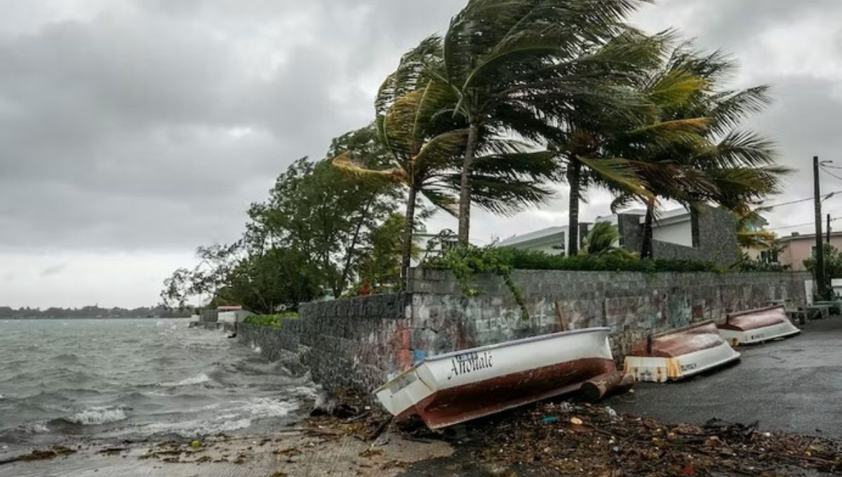 Cyclone Biparjoy Disaster Management Tips By IAS Officer